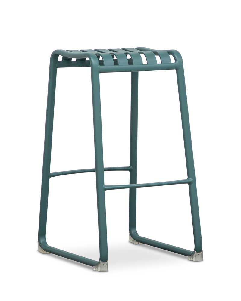 Outdoor Furniture - Chairs, Tables, Stools, Couches, Bar Leaners ...